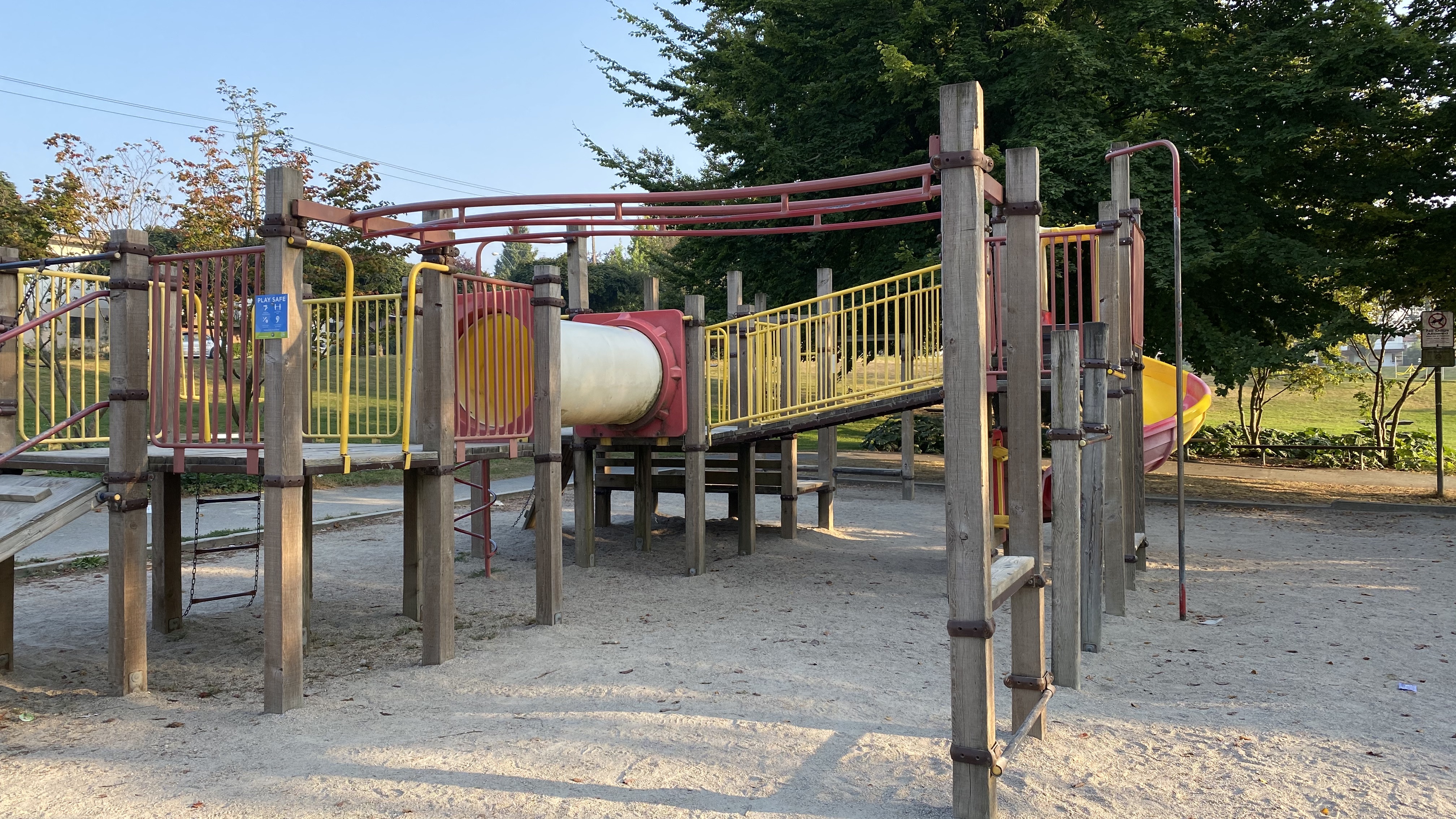 #75: Clinton Park – Vancouver Park Guide