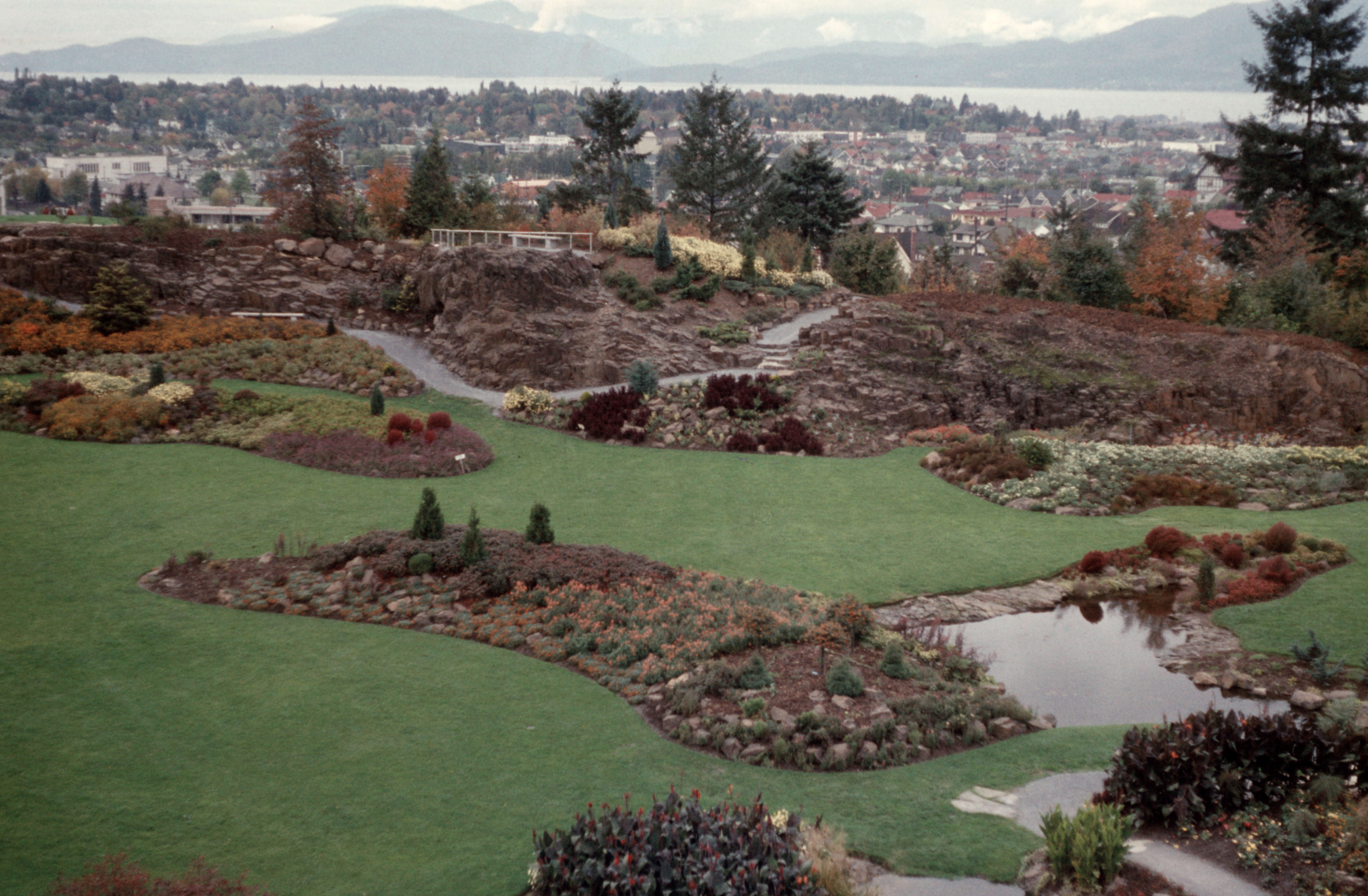 #26: Queen Elizabeth Park – Vancouver Park Guide